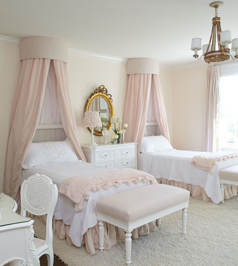 Interior Designer Crush: Iris Thorpe | StyleBlueprint