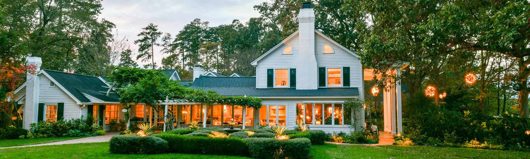 3 North Carolina Resorts To (Re)Discover | StyleBlueprint