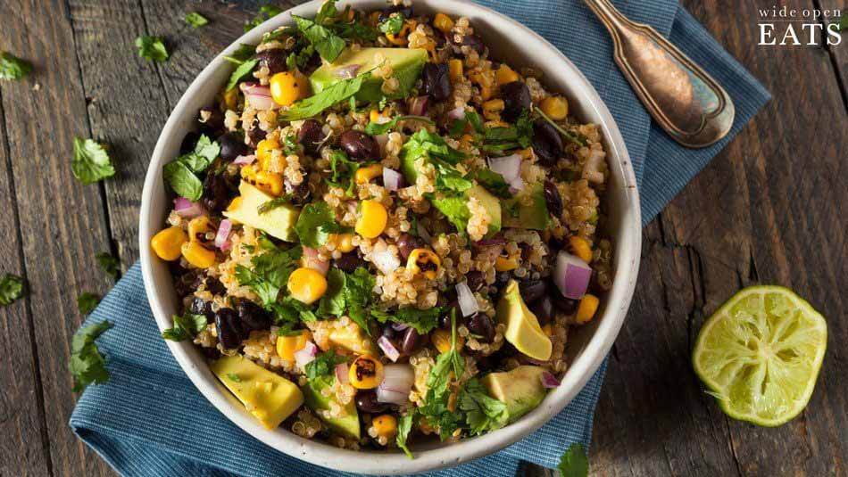 4 Power Bowl Recipes for a Nutritious, Delicious Meal | StyleBlueprint