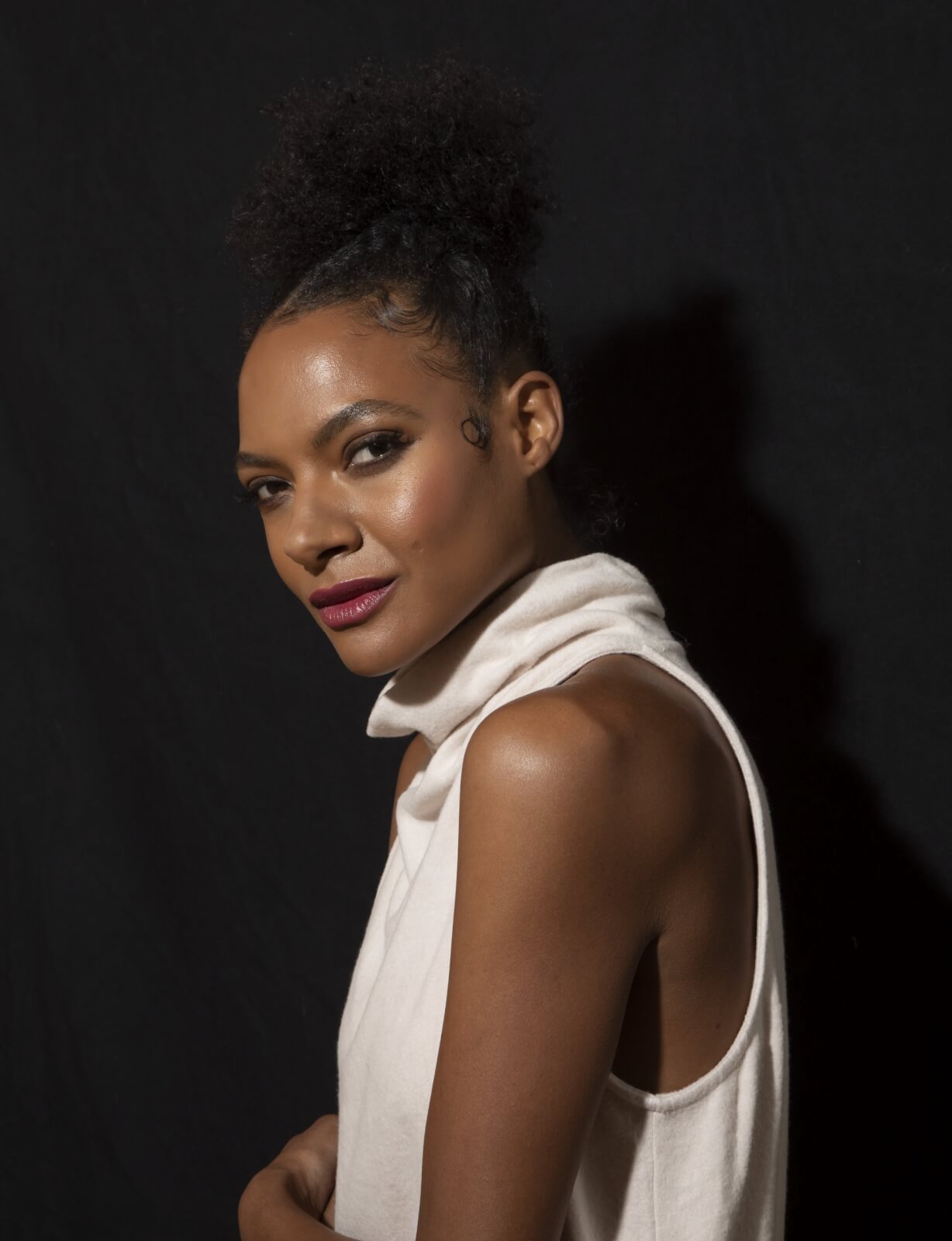 FACE: Allison Russell | StyleBlueprint