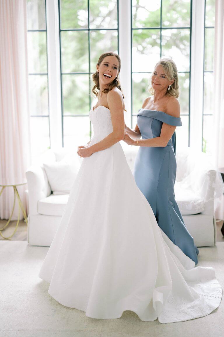 A Dreamy St. Simon's Wedding Steeped In Tradition | StyleBlueprint