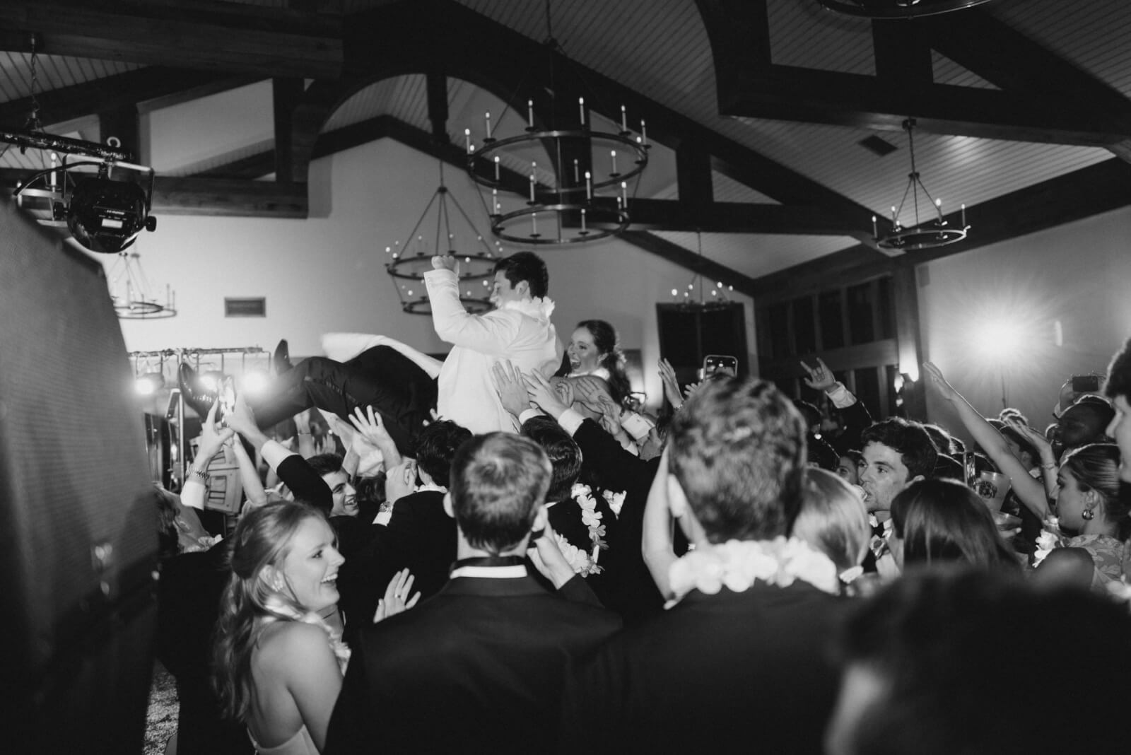 A Dreamy St. Simon's Wedding Steeped In Tradition | StyleBlueprint