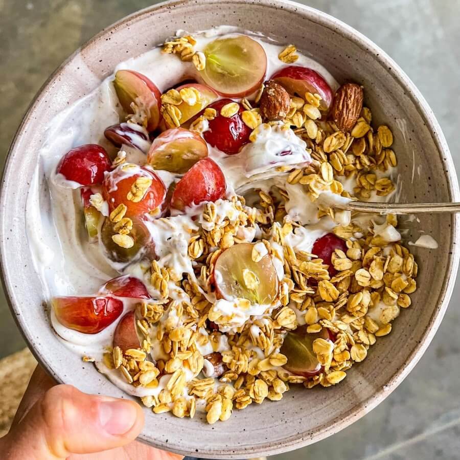 How to Start Your Day: 6 Expert Tips + 3 Healthy Recipes