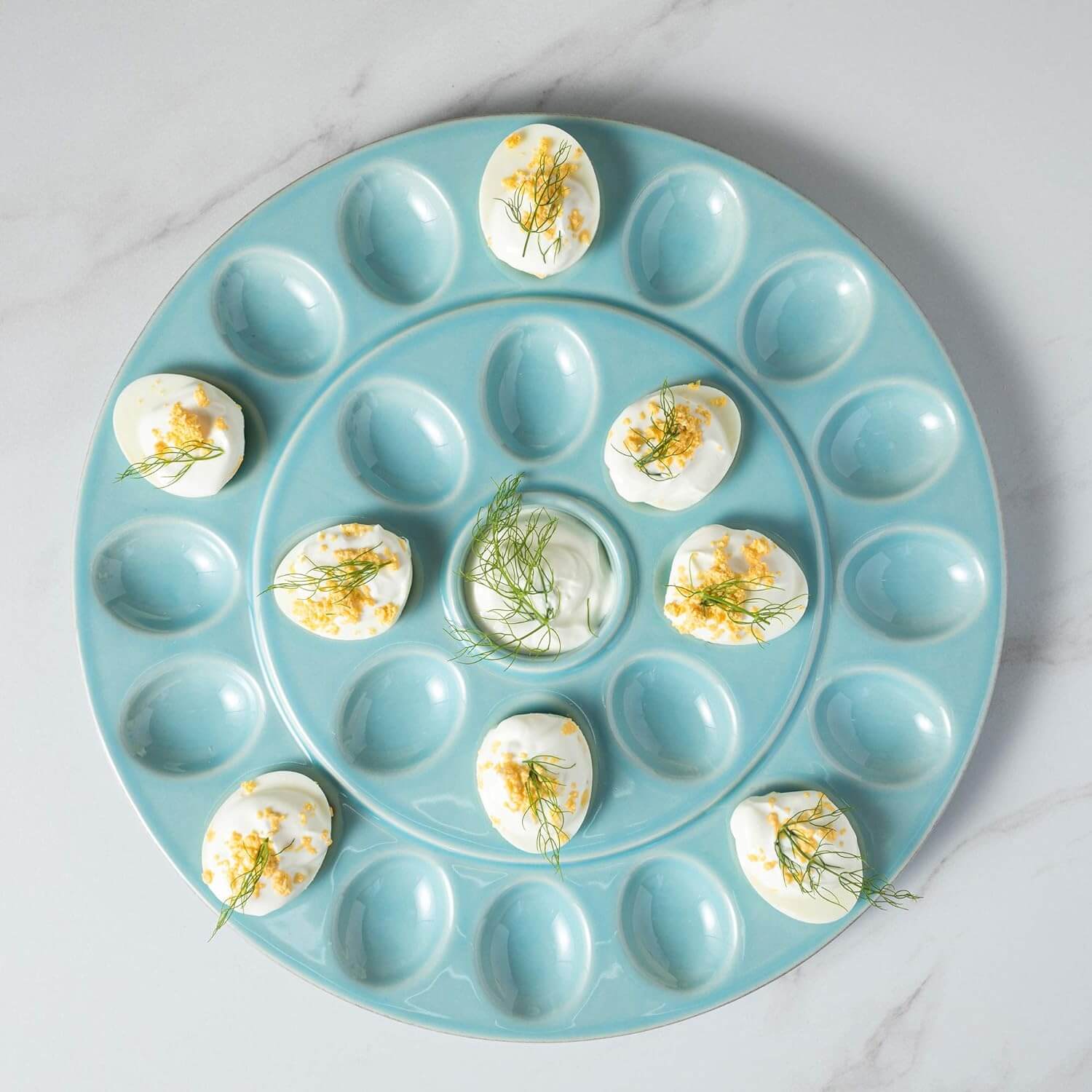 18 Treats & Trinkets for Spring Entertaining | StyleBlueprint