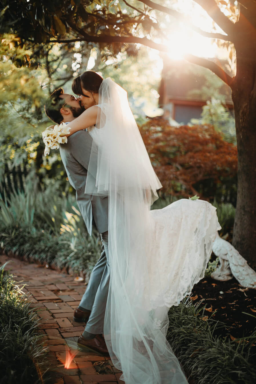 An Enchanting Southern Wedding in Springfield, TN