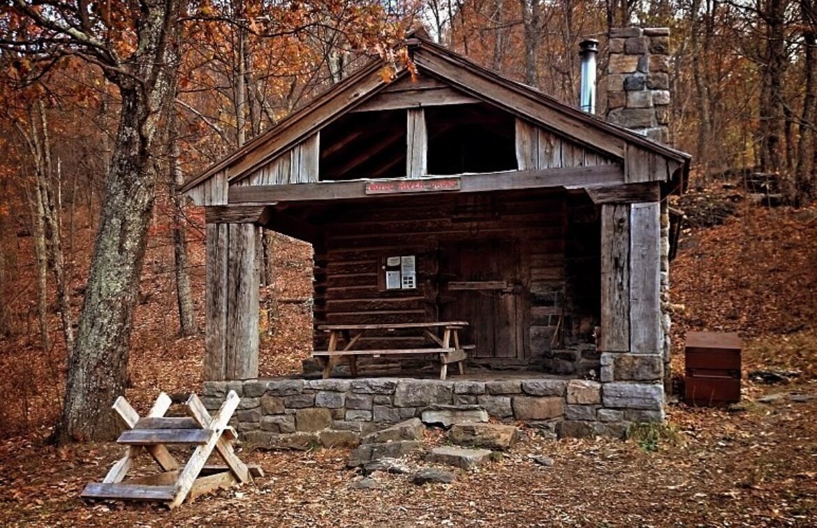 5 Lodges & Eateries Only Accessible by Hike (or Bike!) | StyleBlueprint