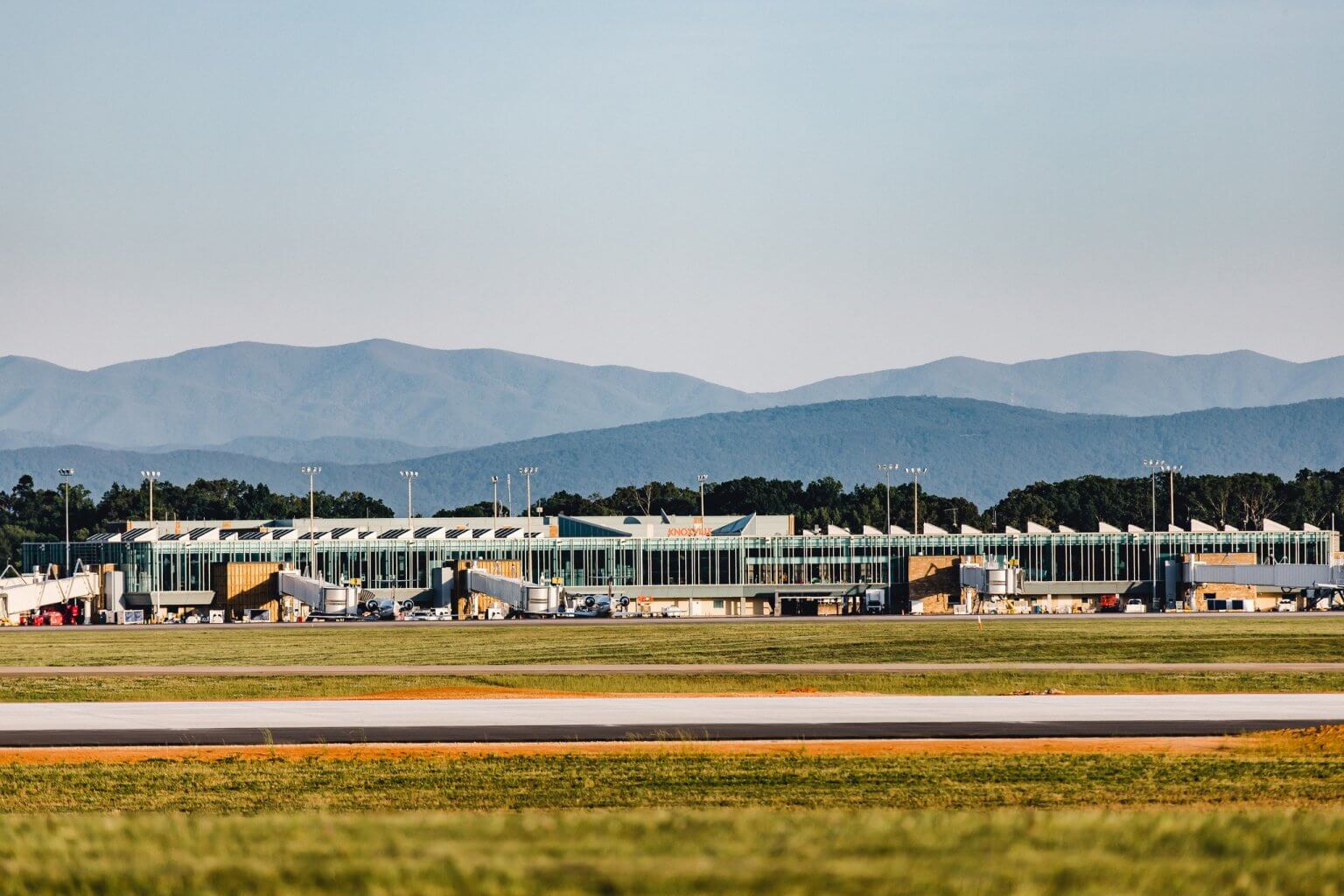 The Best Small Airports in the South | StyleBlueprint