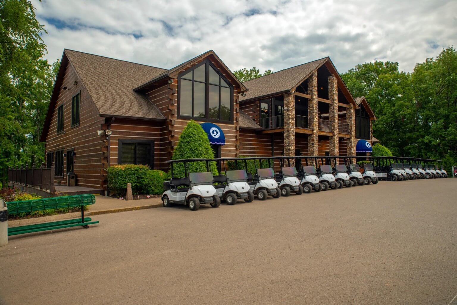 7 Must-Try Nashville Golf Courses for Your Next Tee Time | StyleBlueprint