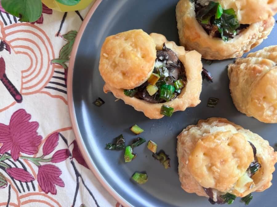 Cooking Unscripted: Easy Mushroom + Parmesan Puff Pastry Bites ...